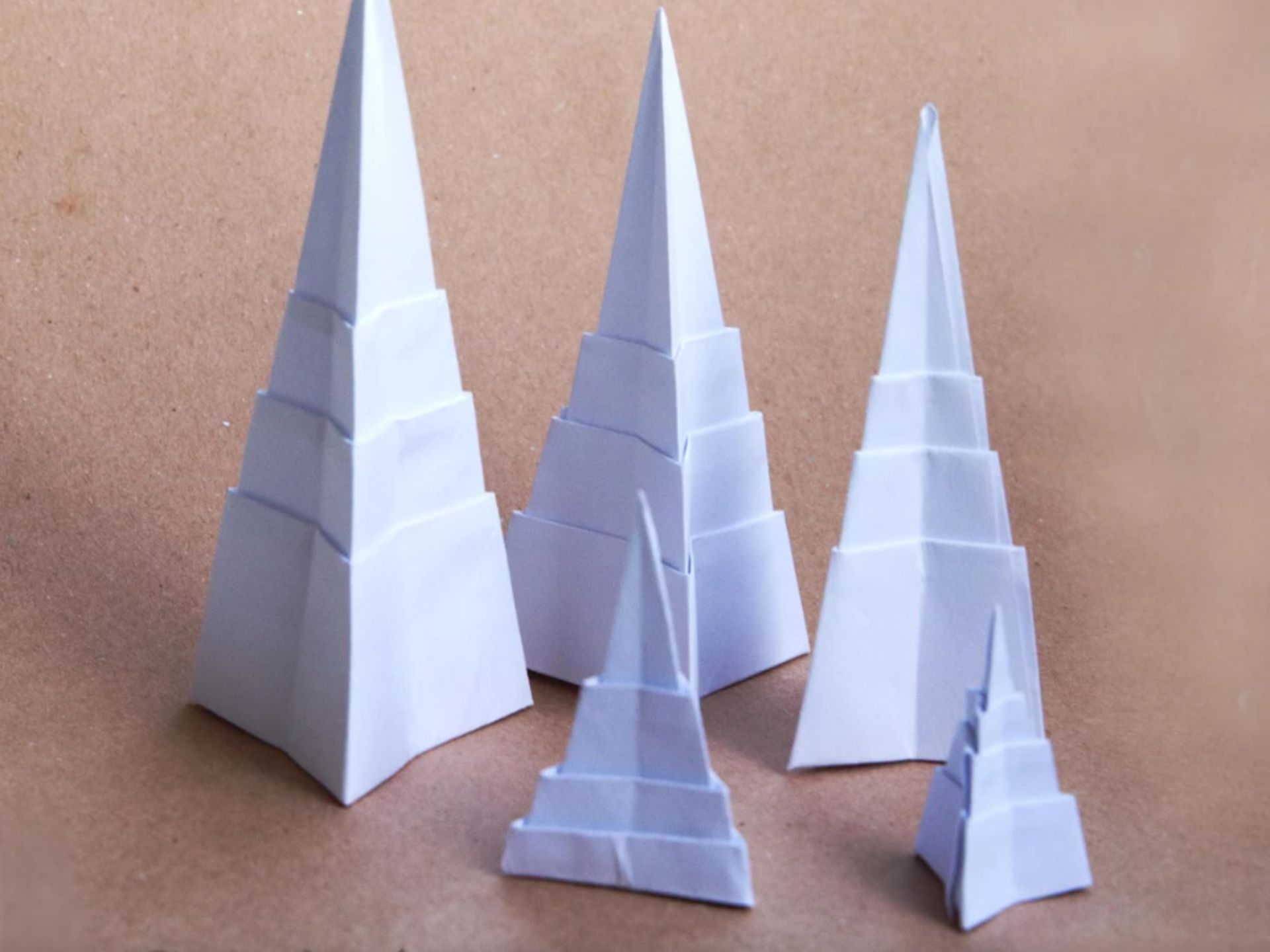 Origami 3D Christmas Tree with 1 piece of paper pictures