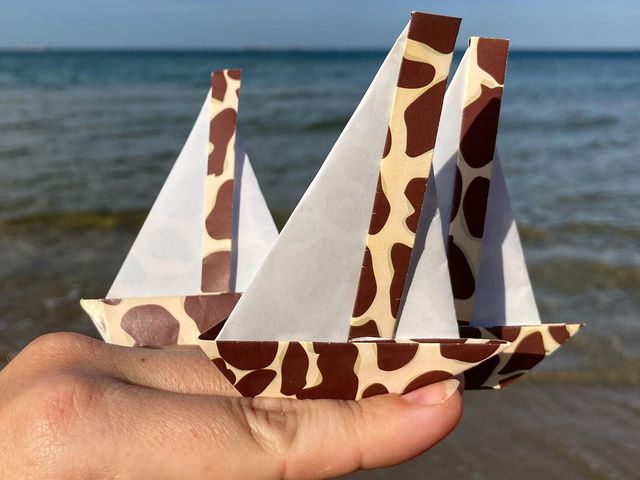 Origami models folded or photographed by Origamidekor