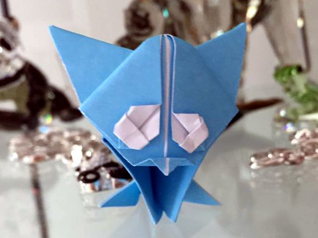 Adorable origam kitten
